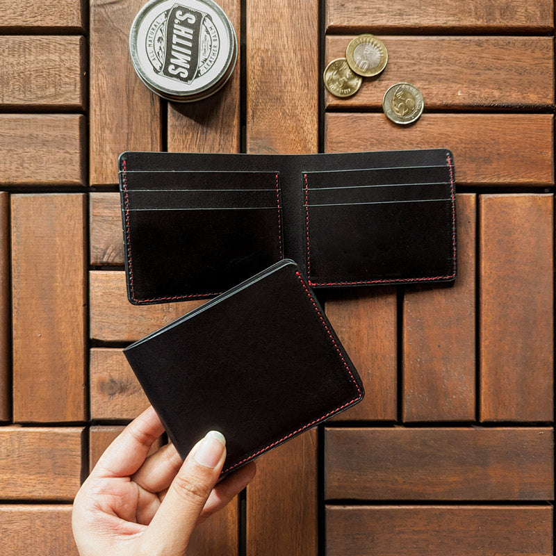 Minimalist Bi-Fold Wallets – The Black Canvas